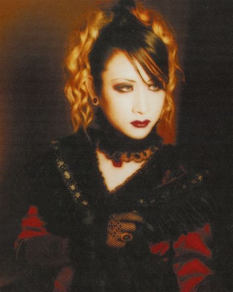 Pin By Bang Lin On Mana Sama Visual Kei Mana Girls Be Like