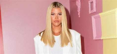 Sofia Richie Shares Stunning Snaps From Her Dreamy Vacation In Greece