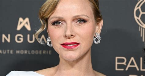 Jarenlang Een Spookprinses Nu Straalt Ze Weer Hoe Charlene Van Monaco