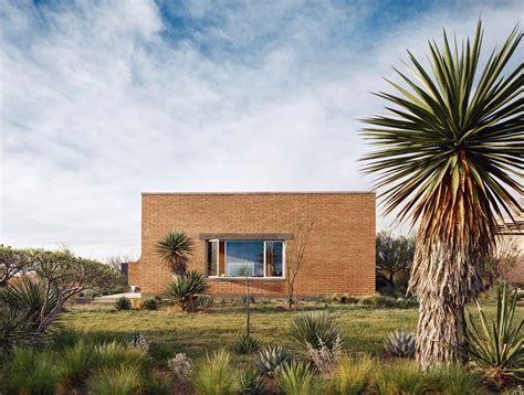 Dust Designs Marfa Adu For Isolated Desert Living In Texas