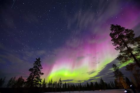 3 Places Where To Experience The Northern Lights In Autumn