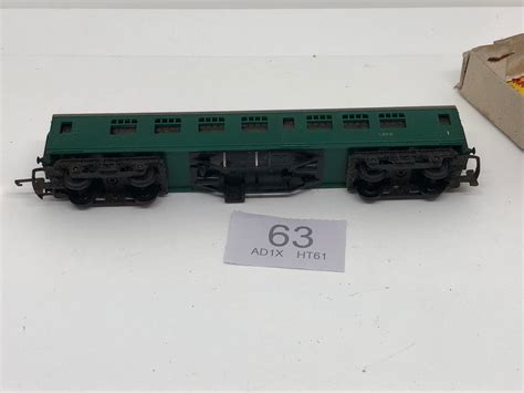 Triang Tt T132 Green 1st 2nd Composite Coach W63 Mjc The Model
