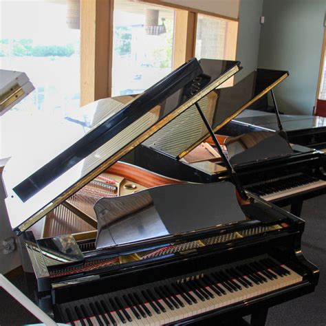 Yamaha C3 61 Grand Piano Polished Ebony 1097alamo Music