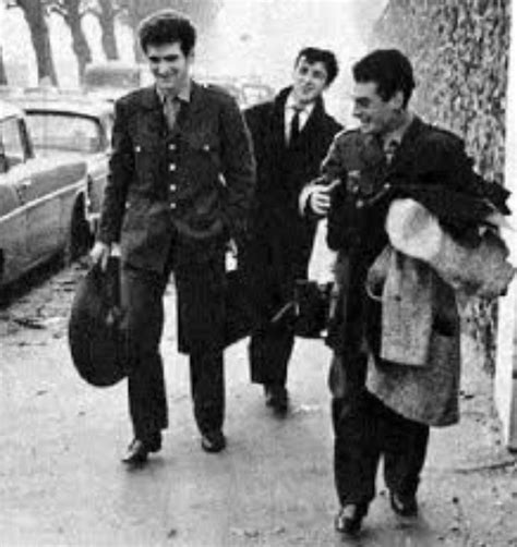 Eddy Mitchell Est Très Malade Ses Fans Sont Dévastés