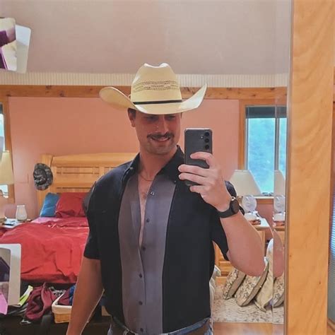 Mitchell Unclebobby B4 • Threads Say More