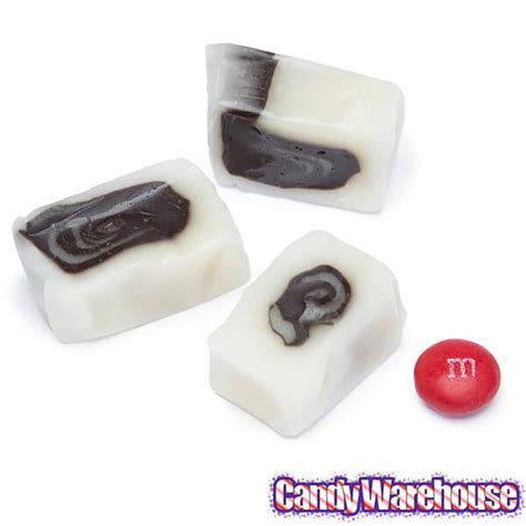 Licorice Mint Swirl Caramel Cubes 2kg Bag Candy Warehouse