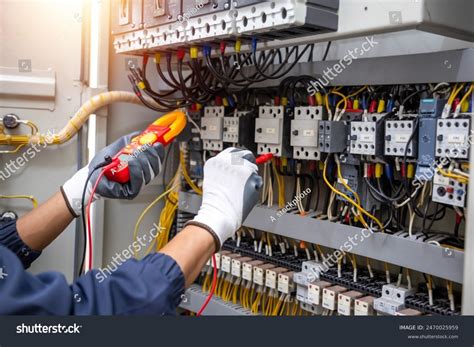 17 Thousand Repairing Electrical Control Panel Royalty Free Images