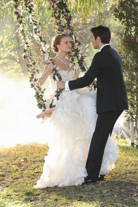 Revenge Emily Vancamp As Emily Thorne Chuck And Sarah Wedding Emily