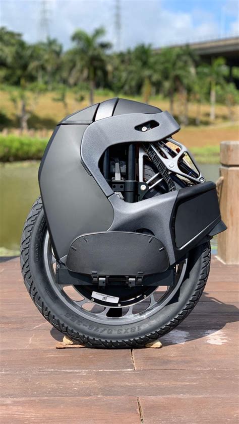 Electric Unicycle Wallpapers 17 Images Wallpapercat