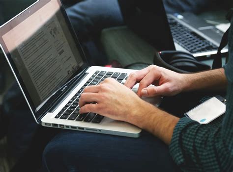 Dependency Management In Swift Projects