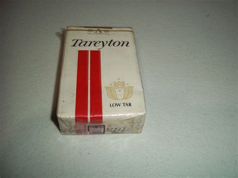 Vintage Tareyton Cigarette Pack Empty 4699949541