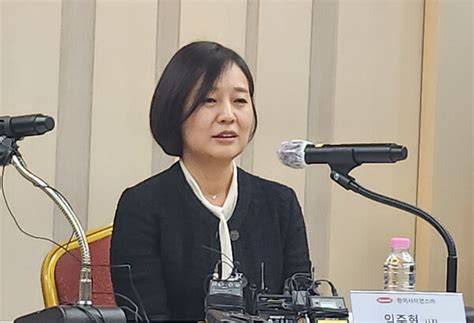 한미그룹 임주현 사장 키맨 신동국 회장 끝까지 설득하겠다