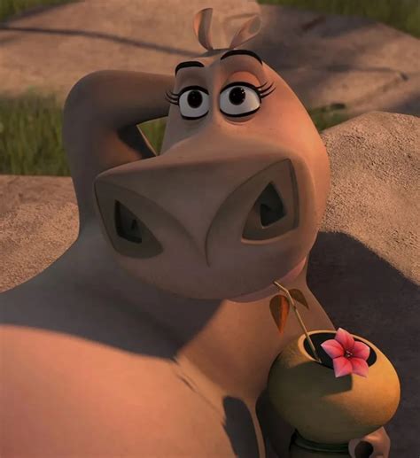 Madagascar Gloria Kont Gloria Can Do It All And With Style 🗽