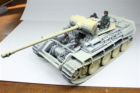 Stalingrad Miniatures Give Us A Neat 35th Scale Crew To Complete Our