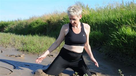 Sporty Susie Barefoot Mud Squelch Umd