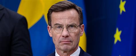 Ulf Kristersson Kallas Till Krismöte Marcus Oscarsson