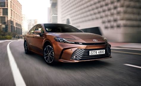 The 2026 Toyota Camry Hybrid Just Raised The Bar—and Its Still