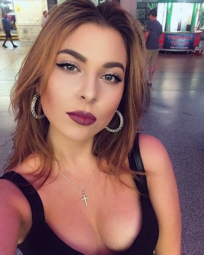 Sexy Russian Milf Best Hot Selfies