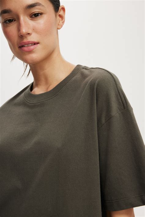 The Boxy Oversized Tee