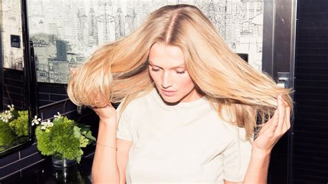 HOW TO GET RID OF DANDRUFF ASAP FOURTEENJAY