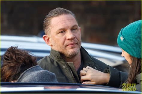 Tom Hardy Films Scenes For New Guy Ritchie Series In London Photo 5102120 Guy Ritchie Tom
