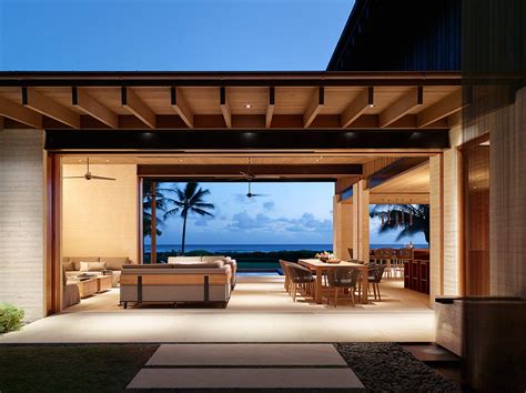 Walker Warner Architects Creates Open Air Beach House In Hawaii Modern Beach House