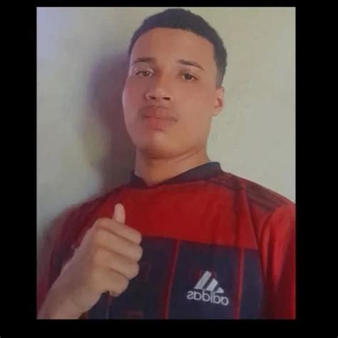 Ryan Ryan Santos 079 • Threads Say More