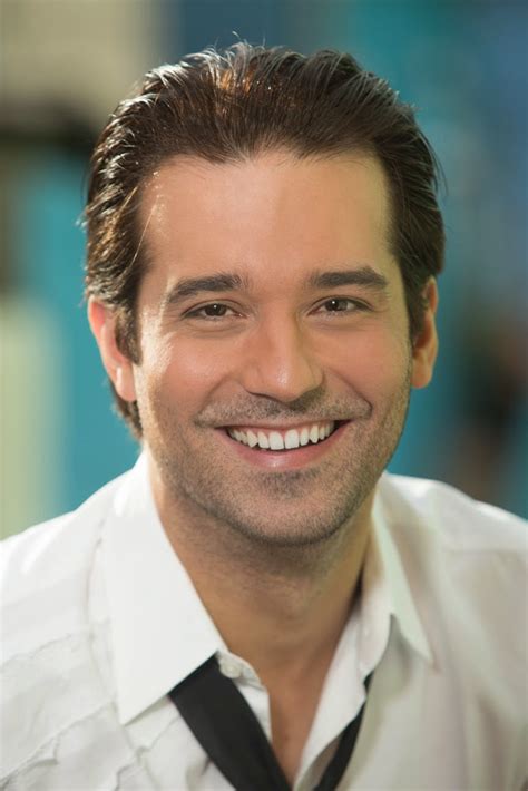 Domingos Antonio Gallery