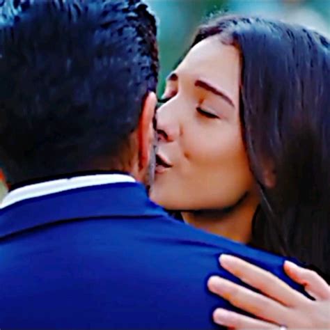 احلا بوسه 😫 ️ هيرا و اورهون Hira Ve Orhun هيا هيا جايه تصفار وتخضار Youtube