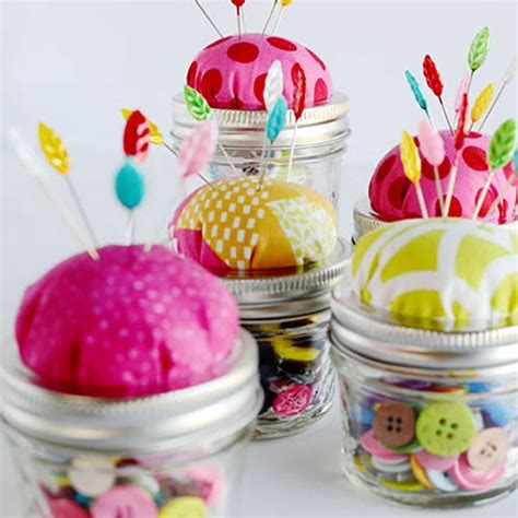 35 Amazing Mason Jar Ts Youll Want To Keep For Yourself Mason Jar Ts Mason Jar Diy
