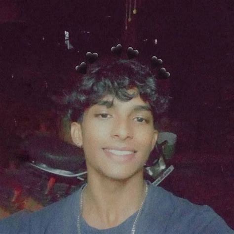 Aswin Santhosh Aswin Santhosh 007 • Threads Say More