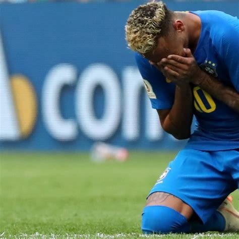 Fifa World Cup Neymar Crying Catches Criticism From Brazil Media As