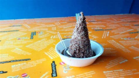 Menikmati Segarnya Jajanan Legendaris Es Bun Tin Di Pasar Lama Kota Tangerang