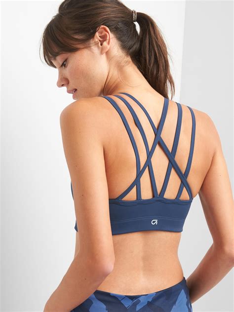 Gapfit Medium Impact Strappy Sports Bra Gap
