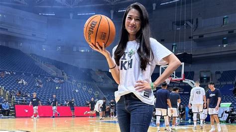 曾在中山女高打中鋒 美女主播李文儀原來是籃球高手、粉絲喊誤闖巨人國 娛樂星聞