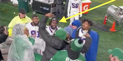 Video Buffalo Bills Defensive End Appears To Hit Philly Eagles Fan Who