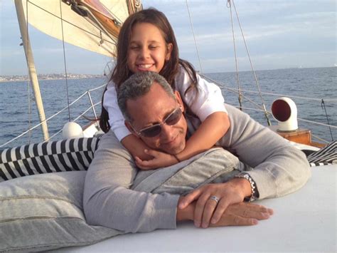 All About Leah Reminis Daughter Sofia Bella Pagán