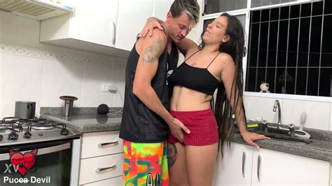 Dando O Cuzinho Na Bancada Da Cozinha Pro Dotado Eporner