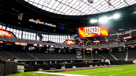 Unlv Rebels Take On The Air Force Academy For Homecoming Game