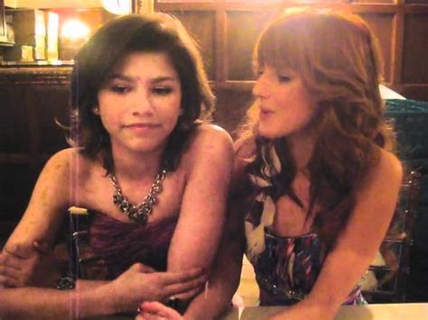 Zendaya Coleman Kissing Bella Thorne On The Lips Zendaya Coleman Kissing Bella Thorne On The Lips