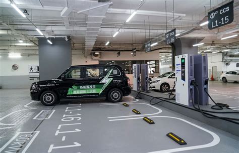 大昌行引入levc倫敦的士tx5 混能版優先體驗｜純電動tx5 Bev版本 3分鐘快速自動換電