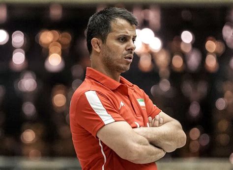 اشکهای حسن رنگرز در تیرانا سرمربی تیم ملی کشتی فرنگی احساساتی شد خبرآنلاین