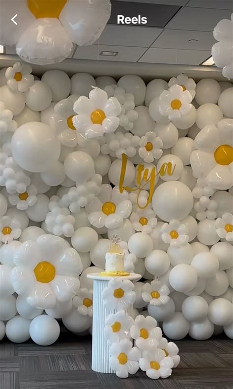 بادکنک آرایی تولد Spring Balloons White Daisy Balloon Decoration