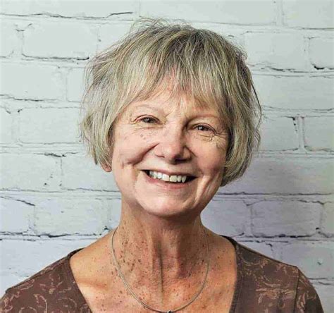 30 Volumizing Short Hairstyles For Women Over 70 With Fine Hair Artofit
