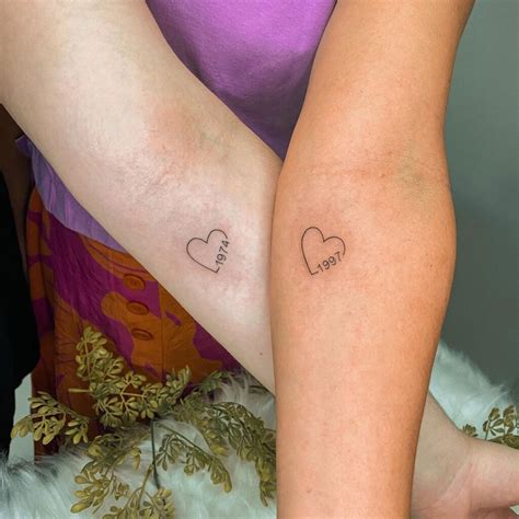 Tatuagens Mãe E Filha Pequenas Você Precisa Fazer Portal Zoe