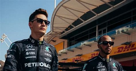 Chris Hemsworth Sunglasses In Extraction Sunglasses Wiki