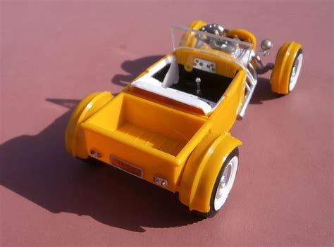 1929 Ford Pick Up The Beatnik Box Model Kit 132 Scale Hot Rod