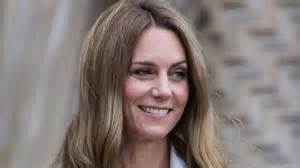 Princess Kates First Public Outing In Weeks Overshadowed By New Hair