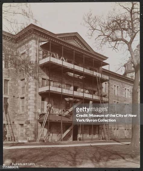 943 Photos Et Images Haute Résolution De Bellevue Hospital Center
