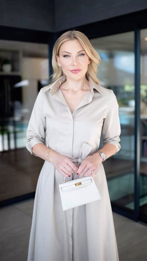 Anna Mcclellands Fashion Trends